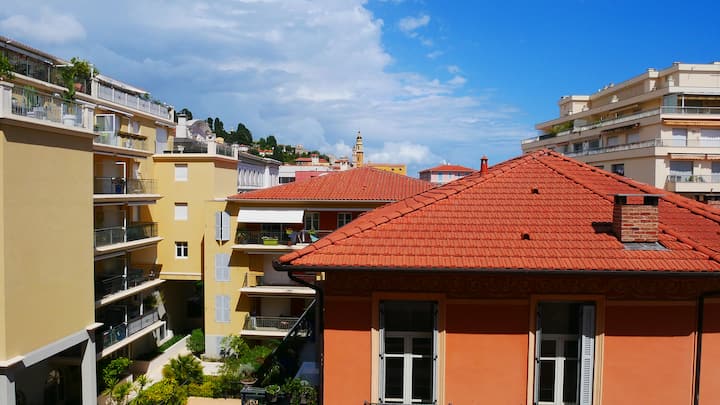 Grand Studio Au Centre Ville De Menton - Plage du Borrigo (Menton)