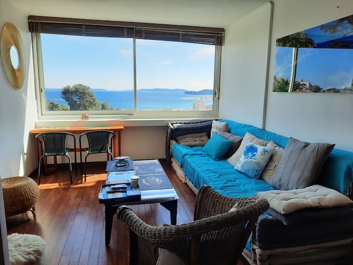 Superbe T4 Duplex , Vue Mer Panoramique Et Jardin - Le Lavandou