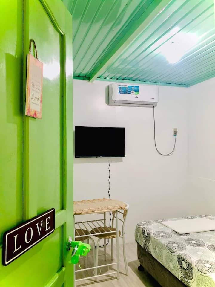Enio Love Room
Air-conditioned - Digos City