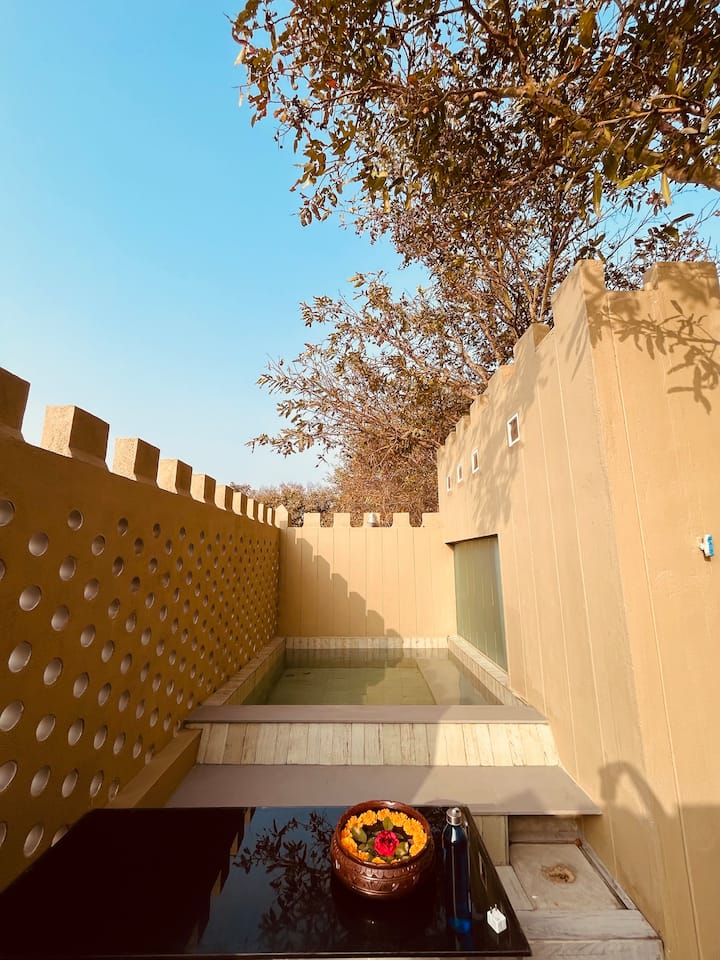 Orane Castle Cabin - Hosapete