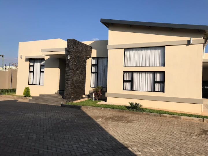 Edna’s  Apartments - Lusaka