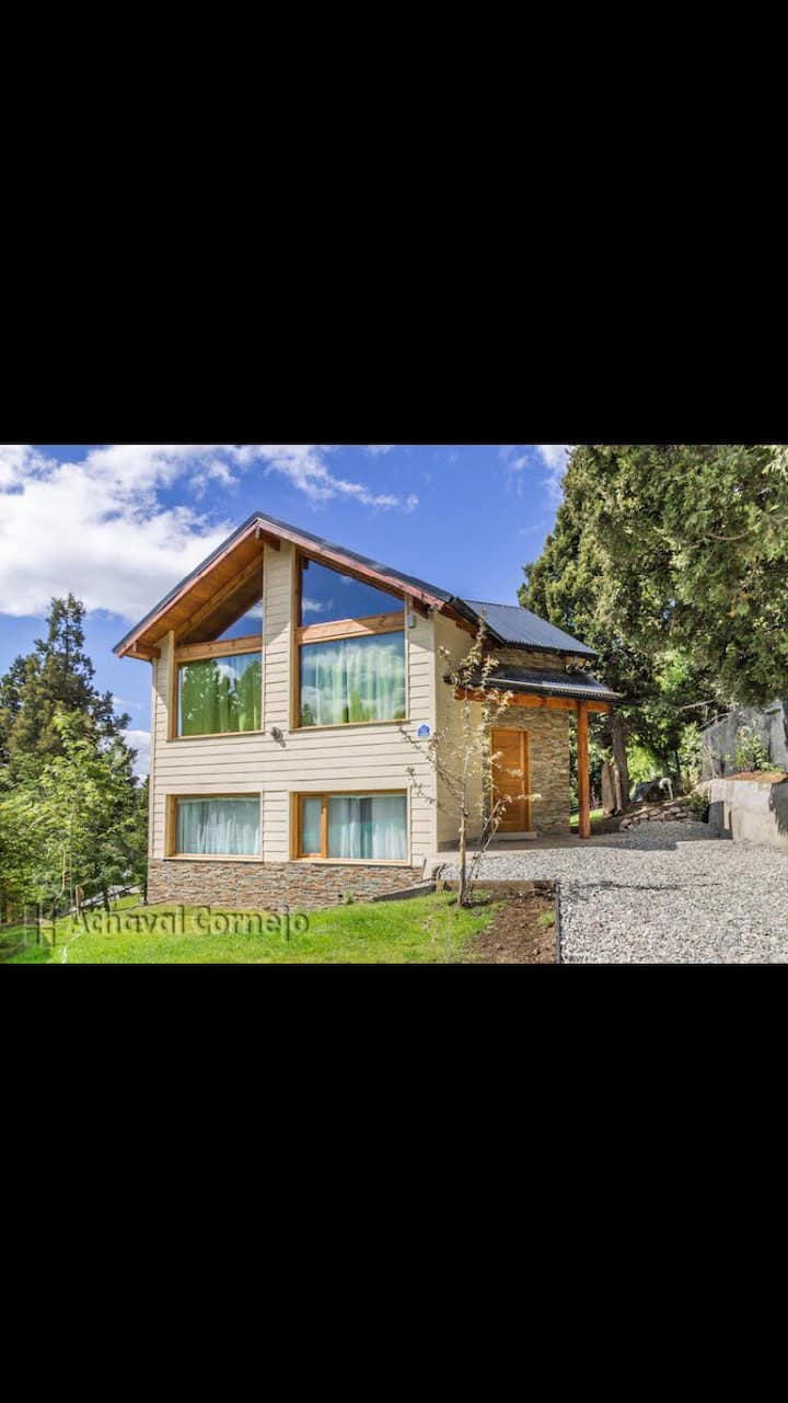Casita Muy Luminosa Y Amplia - Bariloche