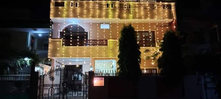 Beautiful Spacious Bunglow In Chunabhatti - Bhopal