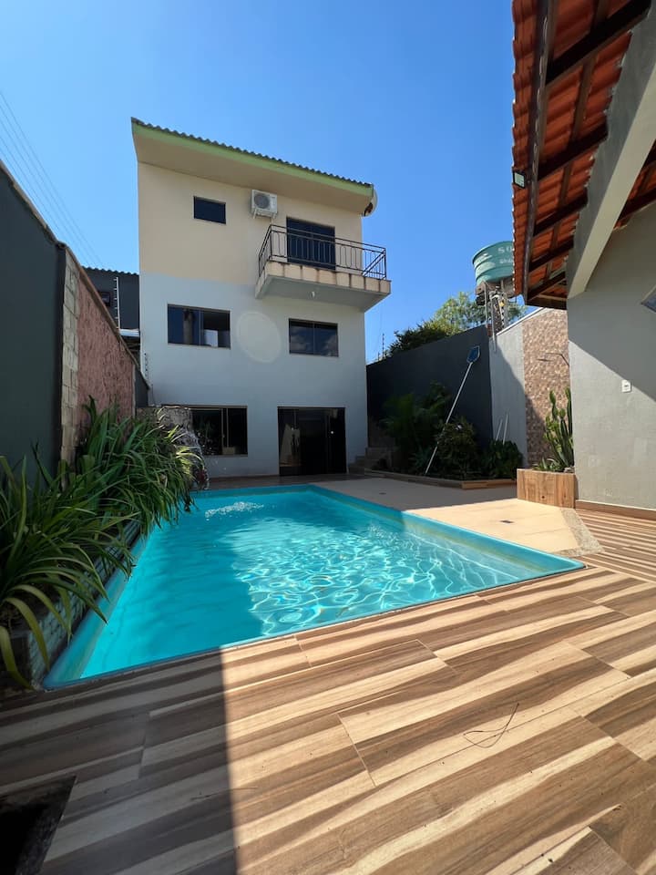 Casa Luz - Triplex Com Piscina - Foz do Iguaçu
