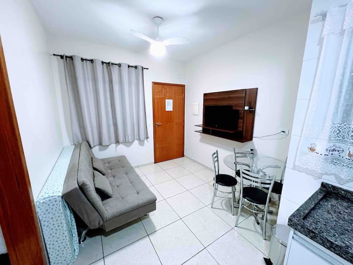 Flat 1 C/ Ar Condicionado Próx Uel E Gleba Palhano - Londrina