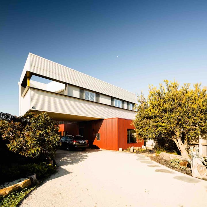 Architectural Beach House In Landscaped Gardens - Wonthaggi