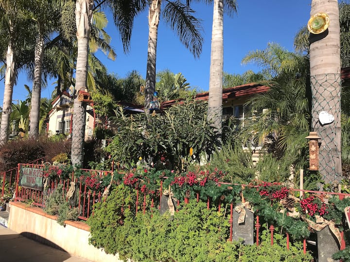 Award Winning B&b In Downtown Village Sleeps 6-8 - San Clemente, CA