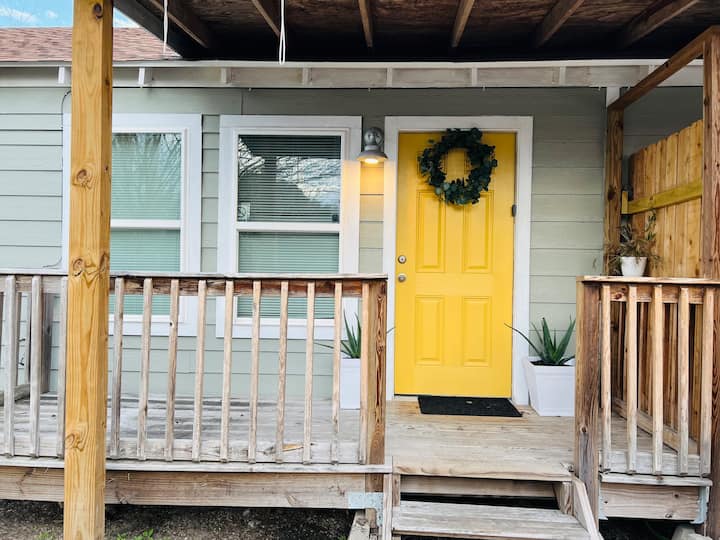 Newremodel-gated-parking-minutestodtown-fastwifi - Independence Heights - Houston