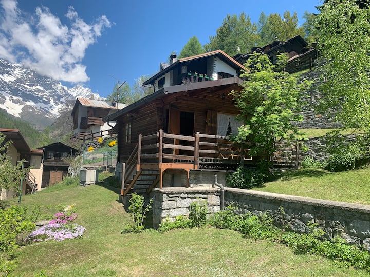 Tipico Chalet Di Montagna A Valtournenche - Aostatal