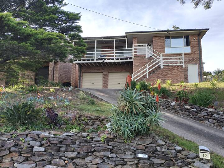 Mountain View Beach House Near Batemans Bay - Batemans Bay