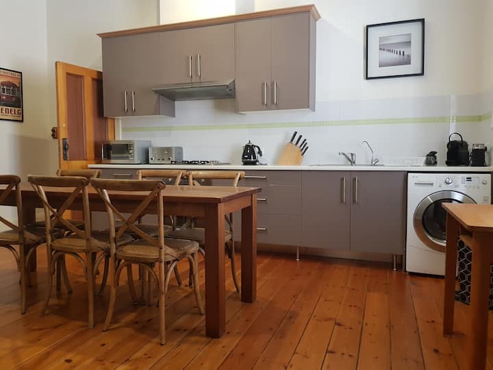 The Heritage - Located In In The Center Of Glenelg - The Beachouse, Glenelg