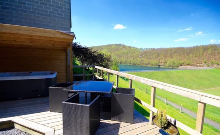 Duplex 4pers Jacuzzi - Sauna & Terrasse Vue Lac - Stavelot