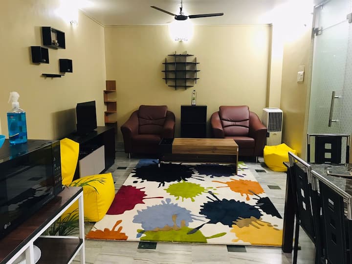 A Home Like Your Own Home!!! Gurzina Stay Guwahati - Guwahati