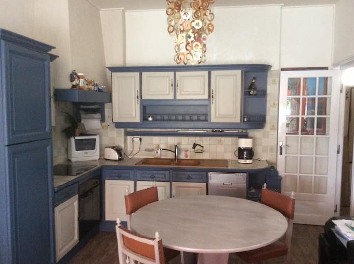 2/3 P.terrasse. Internet. 50m Mer. Centre Ville. - Saint-Nazaire