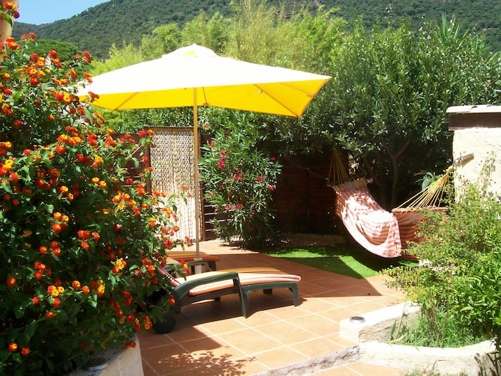 Appartement Classé 2 ** Dans Quartier Calme. - Cavalaire-sur-Mer