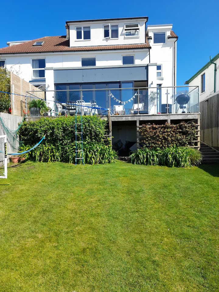 Stylish 4 Bedroom Family Home In Falmouth - St Mawes
