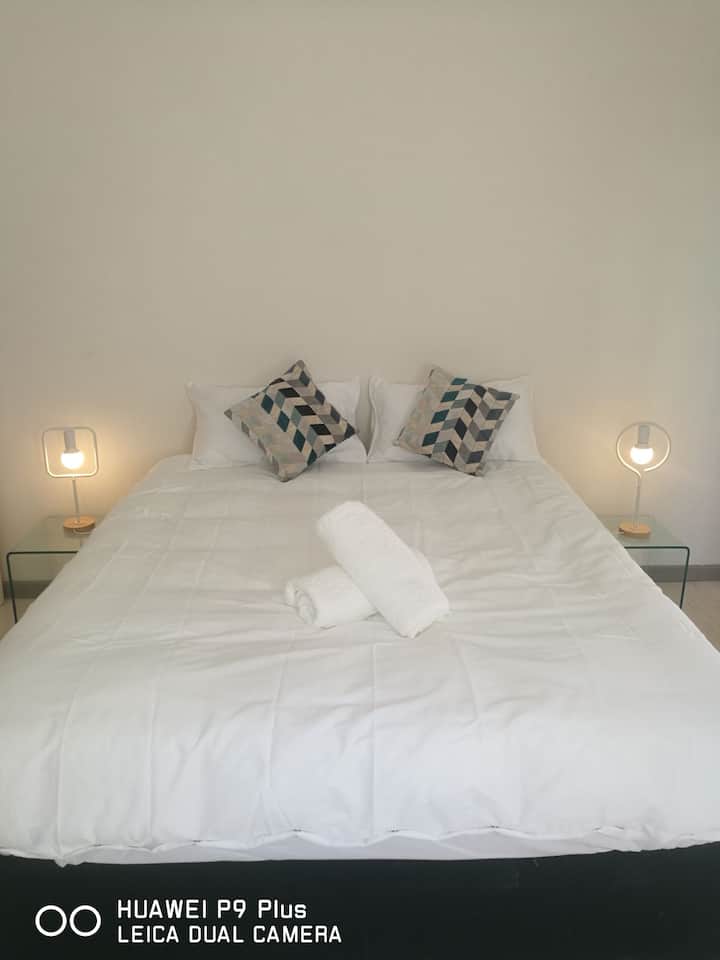 Modern Design Flat Near Sea With Lions Head View! - Kapstadt