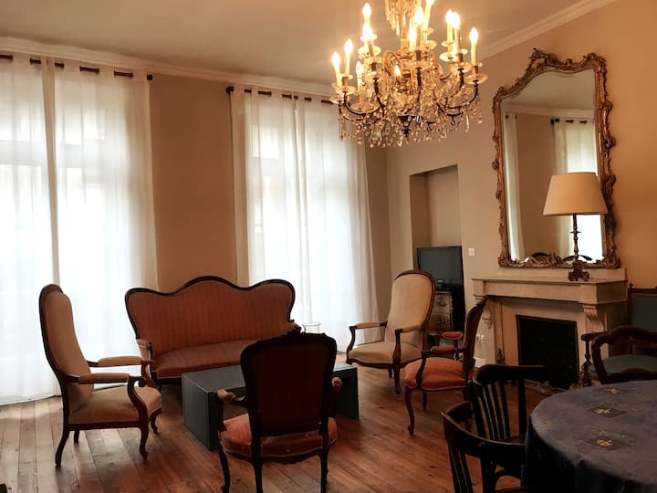 Appartement T2, Plein Centre Luchon, Avec Terrasse - Bagnères-de-Luchon