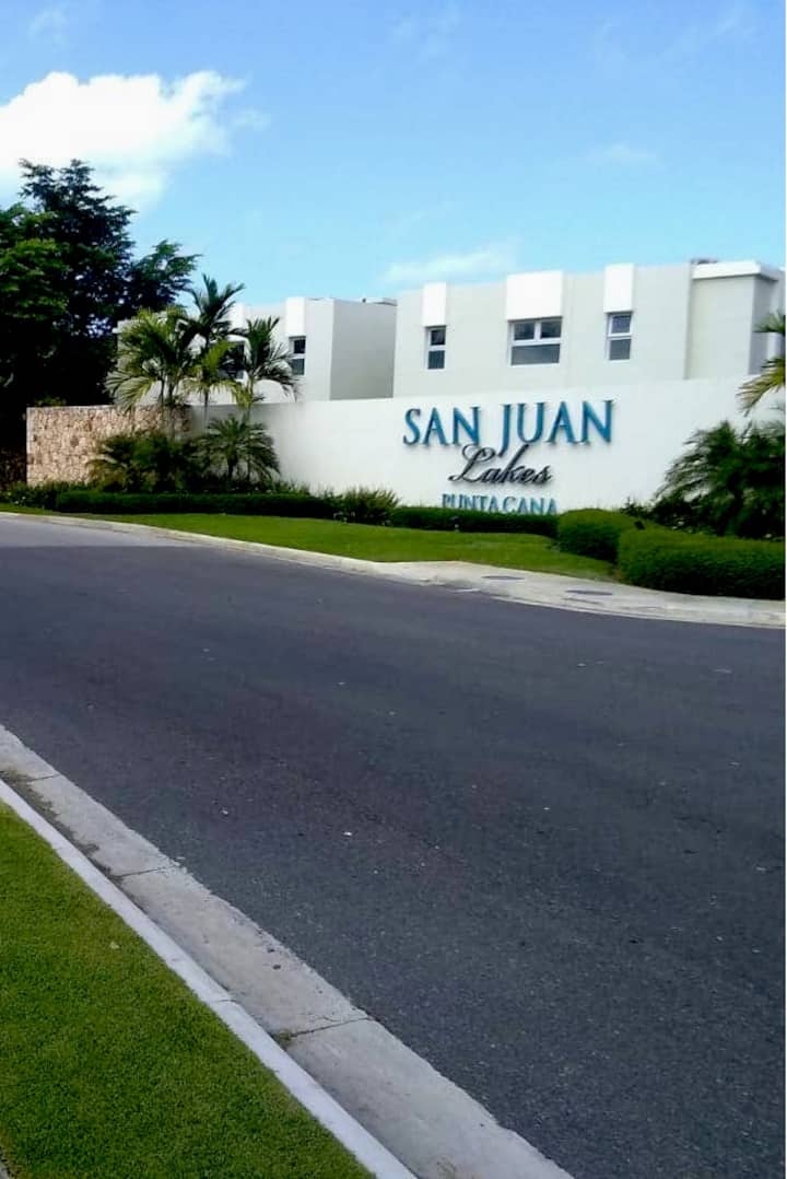Lux Villa In Gated Community Downtown Punta Cana - Punta Cana