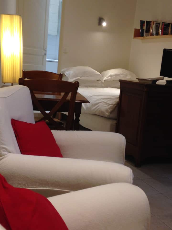 Small Atelier D'artiste Faubourg Montmartre - Paris 3e Arrondissement