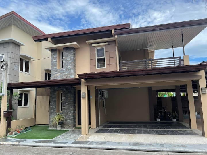 Home In Angeles - Angeles