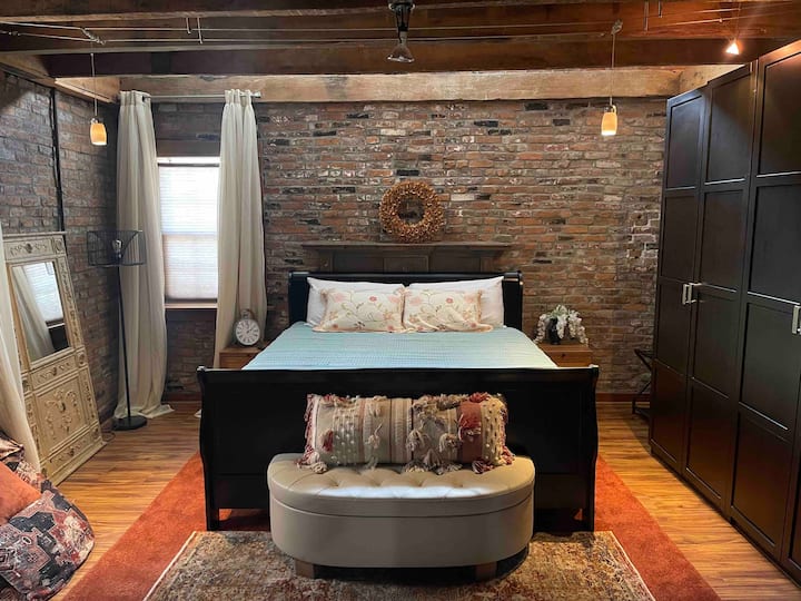 Springside Boho Getaway - Georgetown, KY