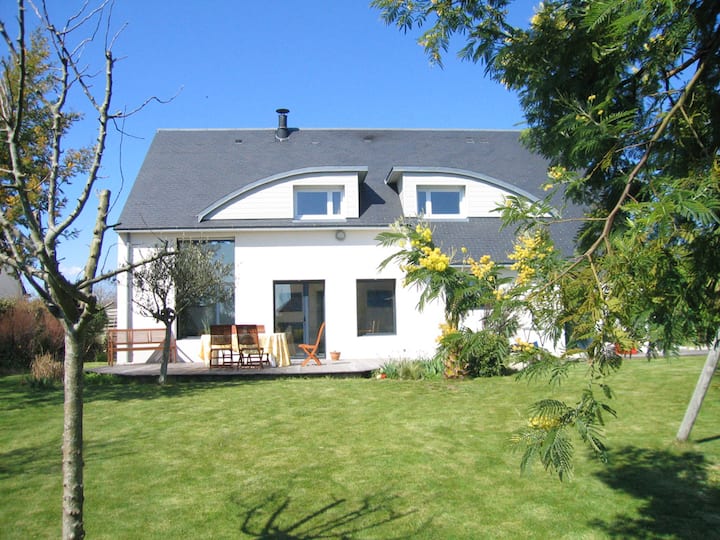Belle Maison Spacieuse Et Ensoleillée - Trégunc
