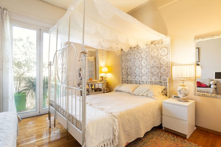 Acropolis View, Penthouse, In Athens Center - Athens