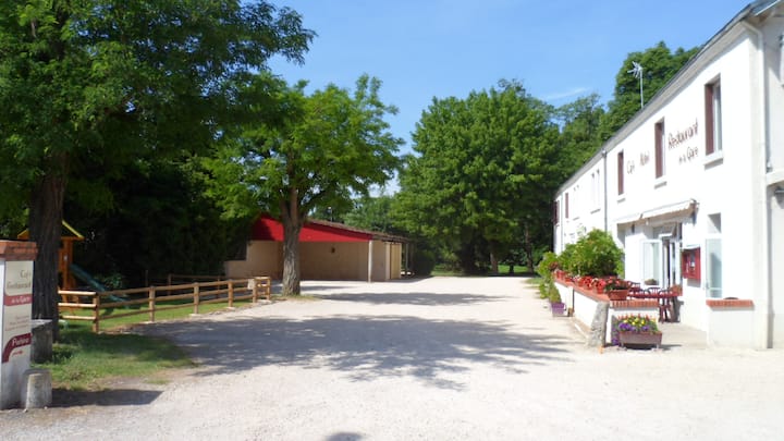 Chambre Familiale (4 Pers) Dans Hôtel - Chaumont-sur-Loire