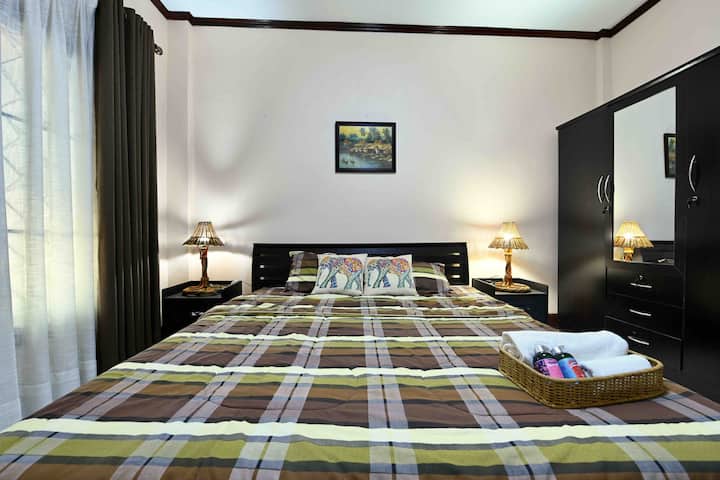 A 2bed-2bath, Furnished Apartment Near The City ☆ - Vientiane