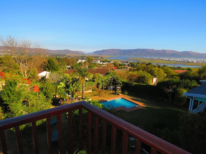 "Heads Up" Apartment @ Footprints Of Knysna - Knysna