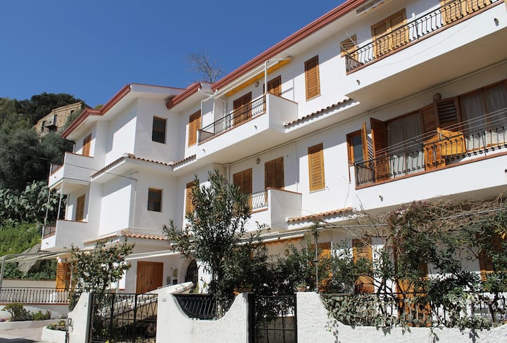 Vacanze Al Mare Cercasi - Oliveri