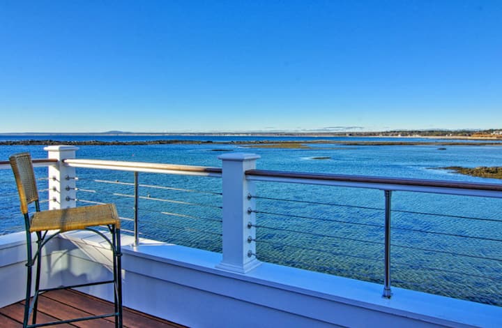 Waterfront Luxury! - Kennebunk, ME