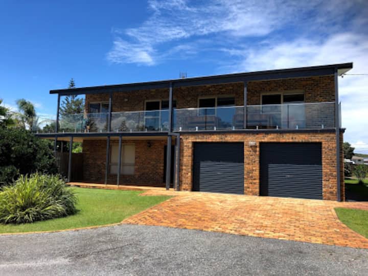 Aussie Bill's Beach House - Anna Bay