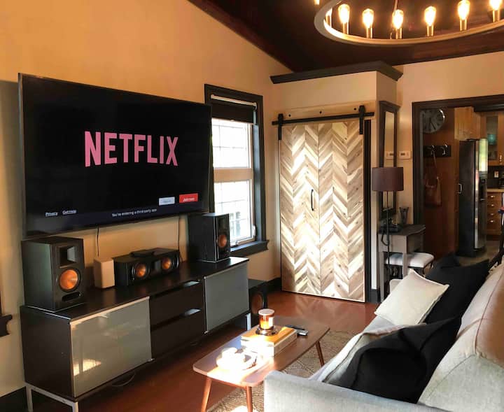 Birch House On The Hill - Ontario