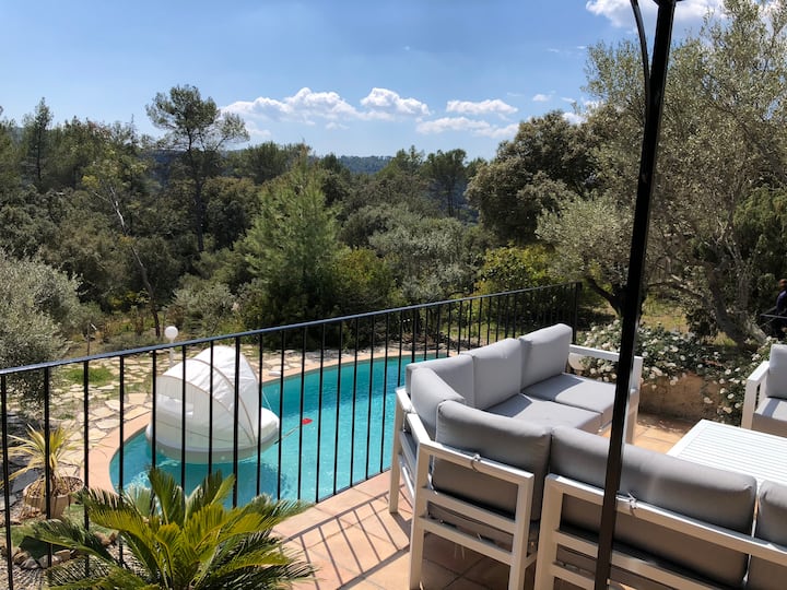 Charmante Bastide Provençale, En Pleine Campagne - Le Thoronet