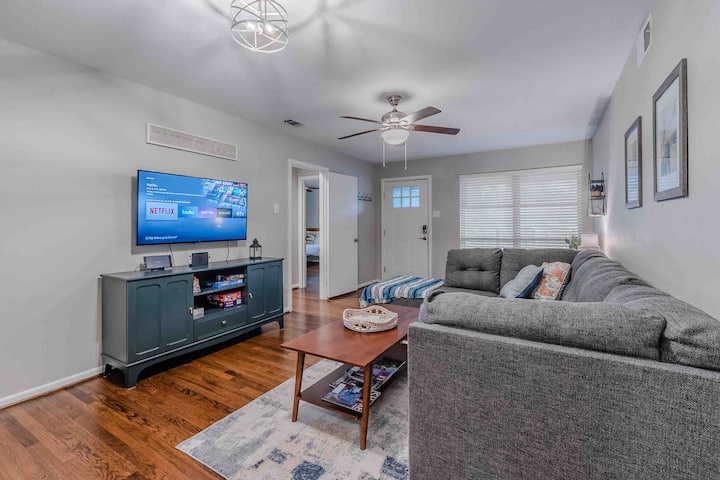 Comfy Family Home Near To Dallas Spots Downtown - Mesquite, TX