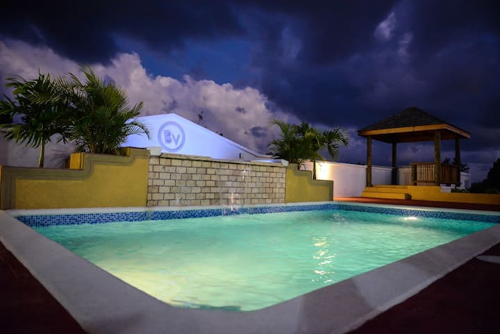 Anguilla - Very Private 2 Bedroom Villa - Anguilla