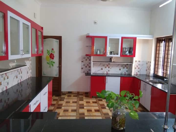 Private Non Ac Room At Sunnys Abode - Pala