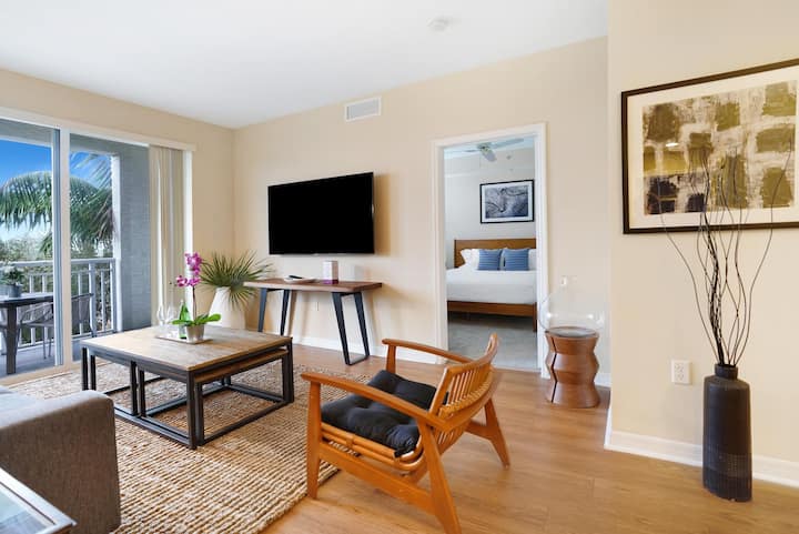 Dharma|20% Off Monthly Enchanting 2b | South Miami - Kendall, FL