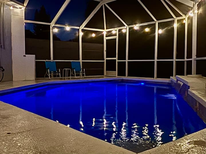 Pool House On Nodosa - Sarasota