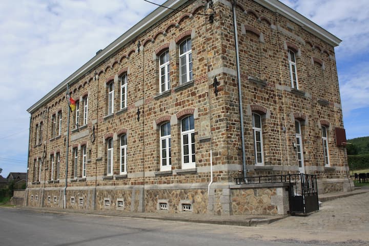 La Gendarmerie - Gîte Colonel - Private House - Stoumont