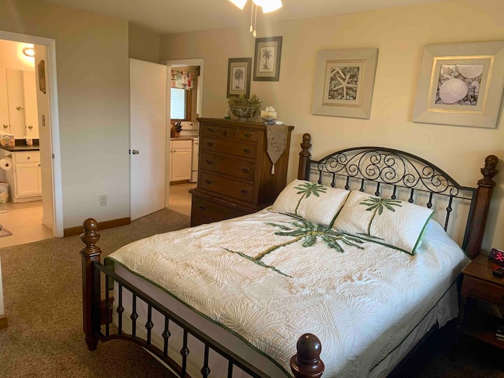Private Beach Suite - Sandbridge Beach, VA