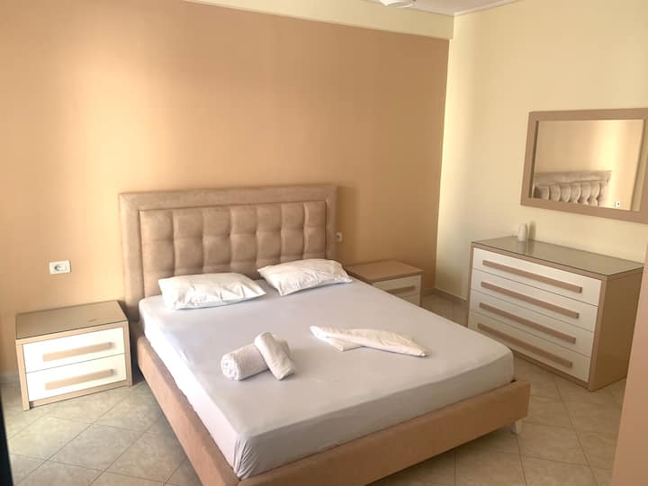 Cosy Apartment+baby Crib!near The Sea&promenade! - Sarandë