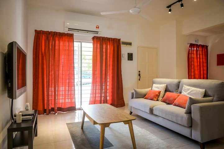 Bnb Cozy Homestay @ Emerald West, Rawang (Wifi) - 세랑고르