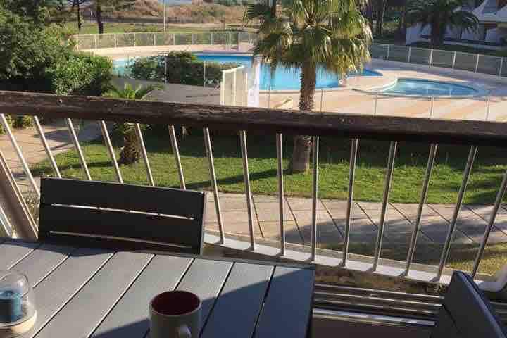 L’escale Plage-port Camargue Les Pieds Dans L’eau - Port Camargue