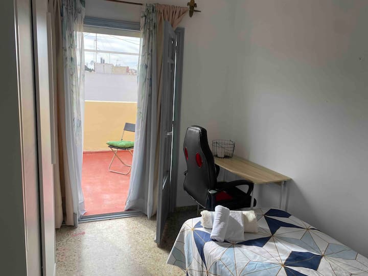 El Encanto Con Terraza Cerca De La Playa - Alicante