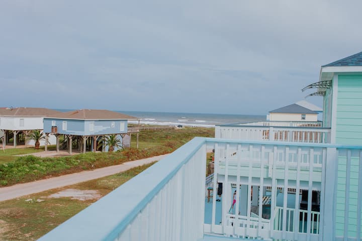 Feel The Seabreeze - Surfside Beach, TX