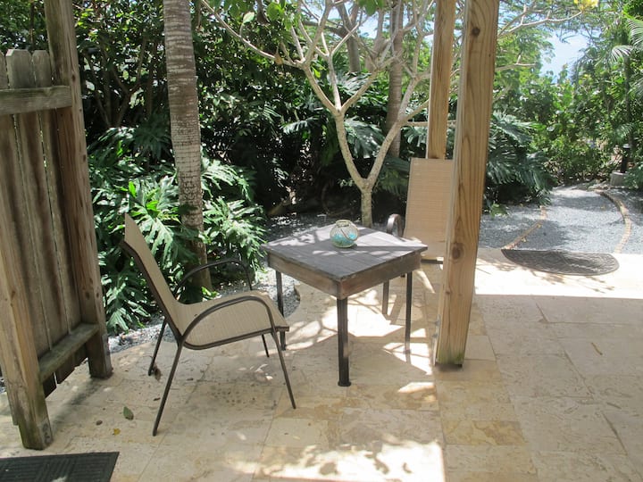 Caneel Hill - Cruz Bay