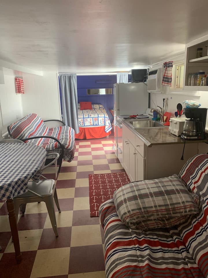 Nauticalapt. Great Location Sleeps  5 - Seaside Park, NJ